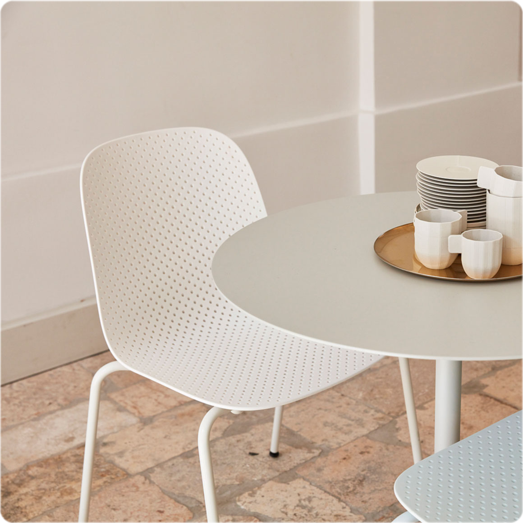Product Pick | Introducing the 13eighty Chair – Insidestore